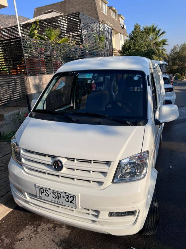 DFSK Cargo Van 2019 | Emol.com