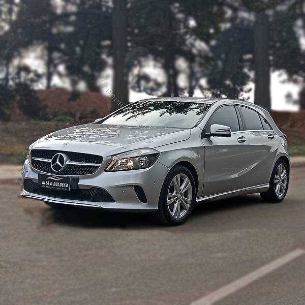 Mercedes-Benz 200 2017 | Emol.com