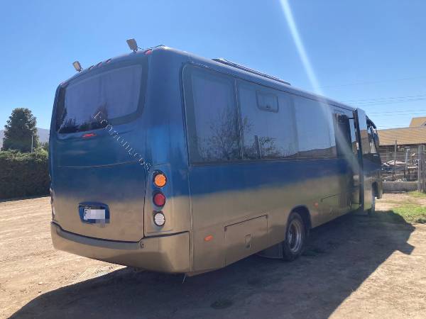 Mercedes-Benz 915 2013