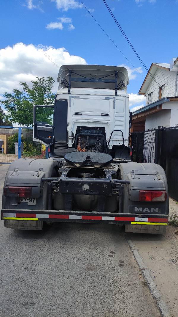 MAN 19-321 TRACTOR 2011