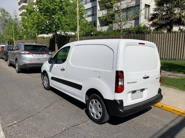 Peugeot PARTNER 2015