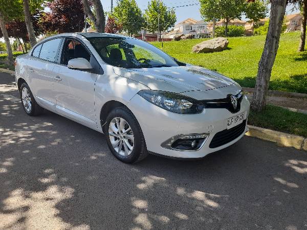 Renault Fluence 2019 | Emol.com