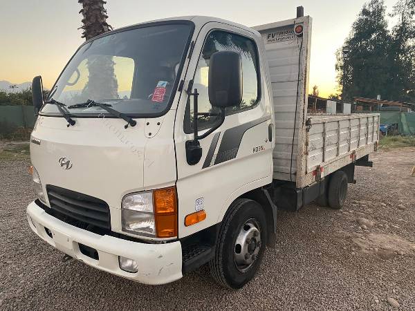 Hyundai HD 65 2018 | Emol.com